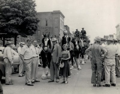 Our Careers | Carroll Distributing Company